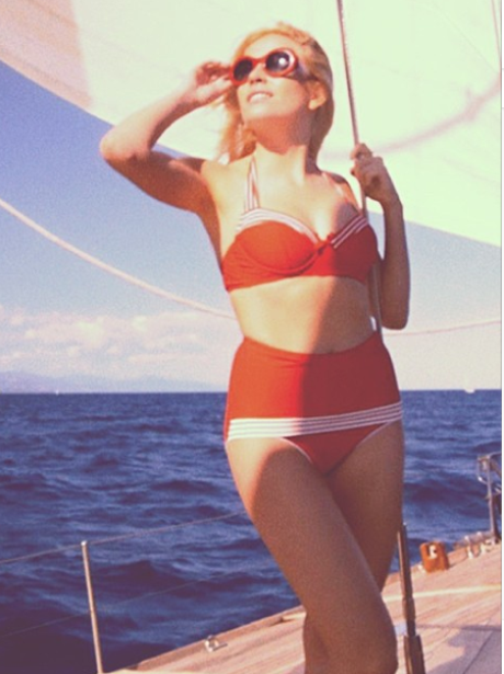 Its No Secret That Pixie Lott Loves A Bit Of Retro And This Bikini Is